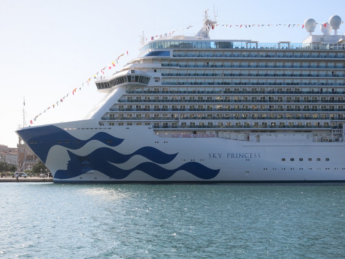 SKY PRINCESS ENTRA IN SERVIZIO | Cruisetopic
