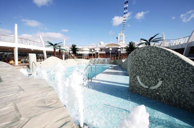 MSC fantasia | Foto, Cabine, Itinerari e Offerte | Cruisetopic ...